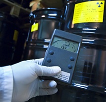 测定易燃性极限:哪种ASTM方法E918和E681?